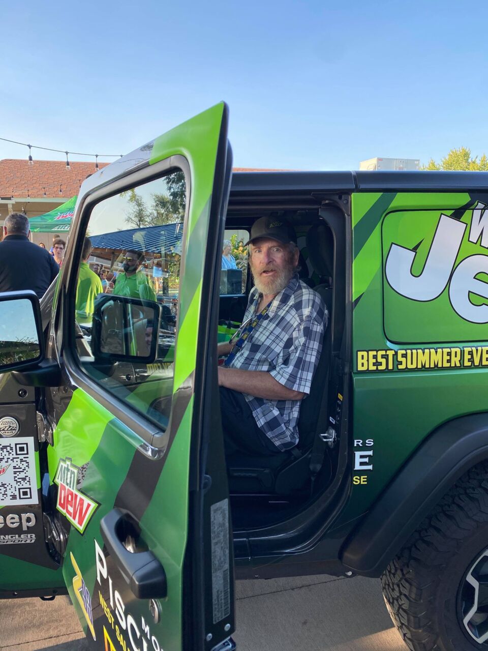 BOB MILLER WINS THE JEEP FROM PISCHKE AND MT. DEW! - Z93