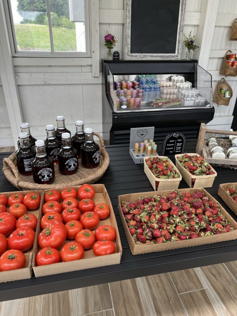 THE BERRY MARKET NOW OPEN - Z93