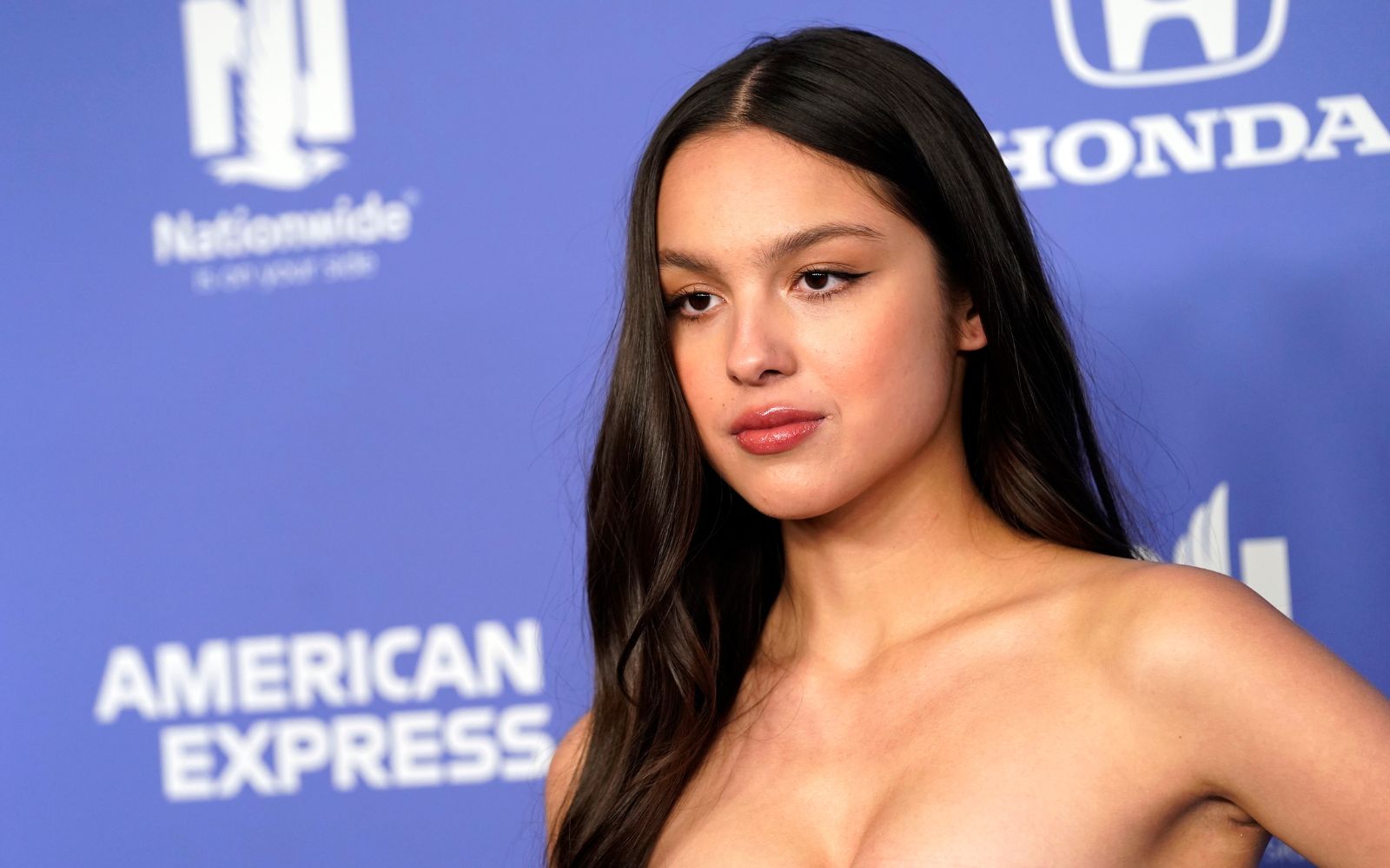 Olivia Rodrigo Performs NPR's "Tiny Desk" Concert - Z93