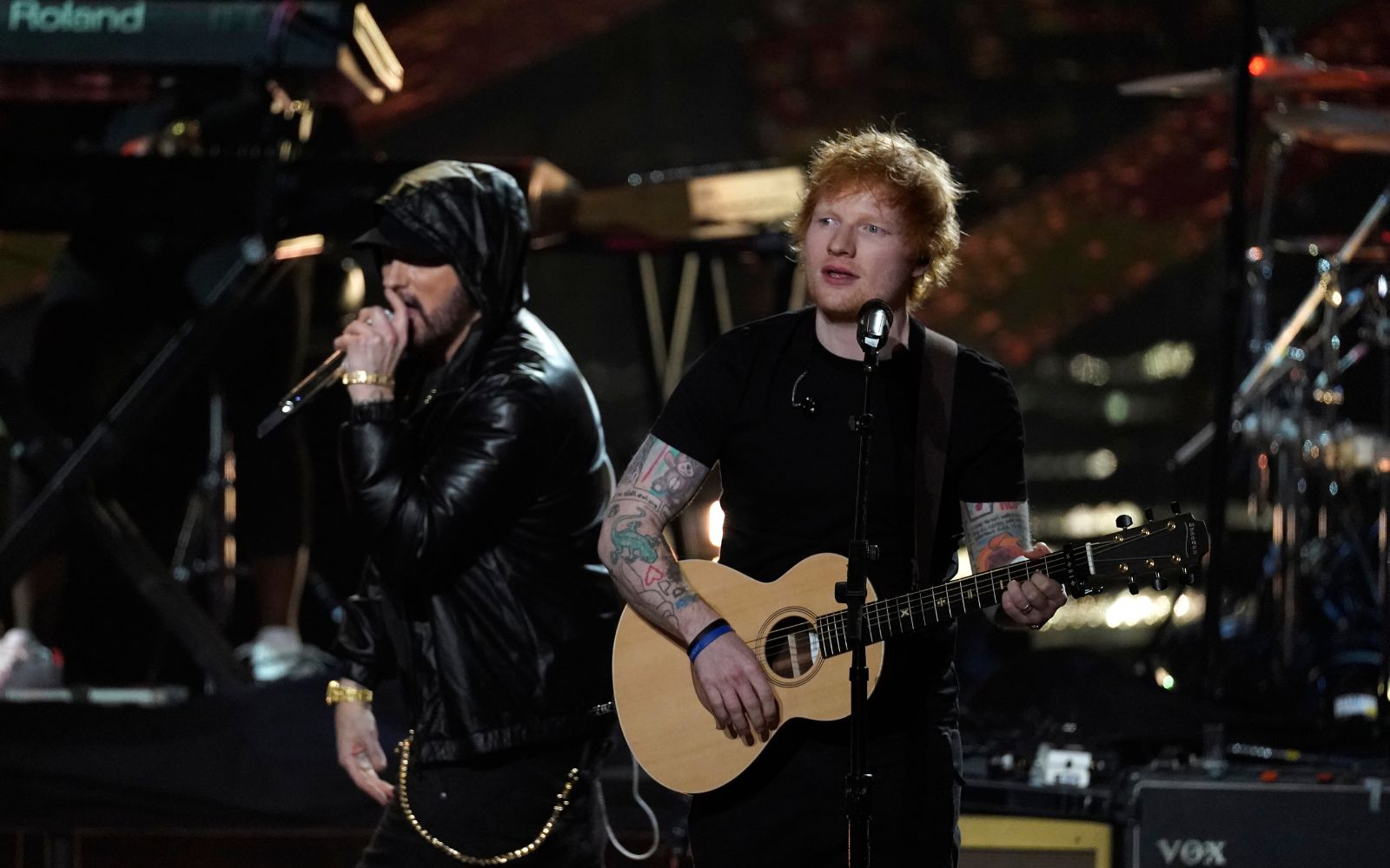 WATCH EMINEM SURPRISE DETROIT CROWD AT ED SHEERAN SHOW - Z93