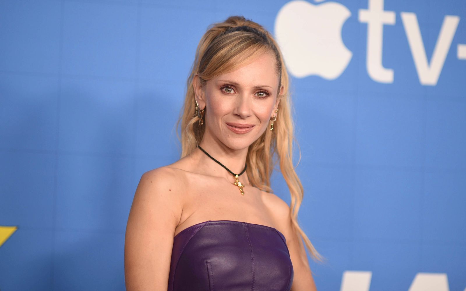 WATCH TED LASSO'S JUNO TEMPLE AND JON HAMM IN NEW FARGO SEASON 5 ...