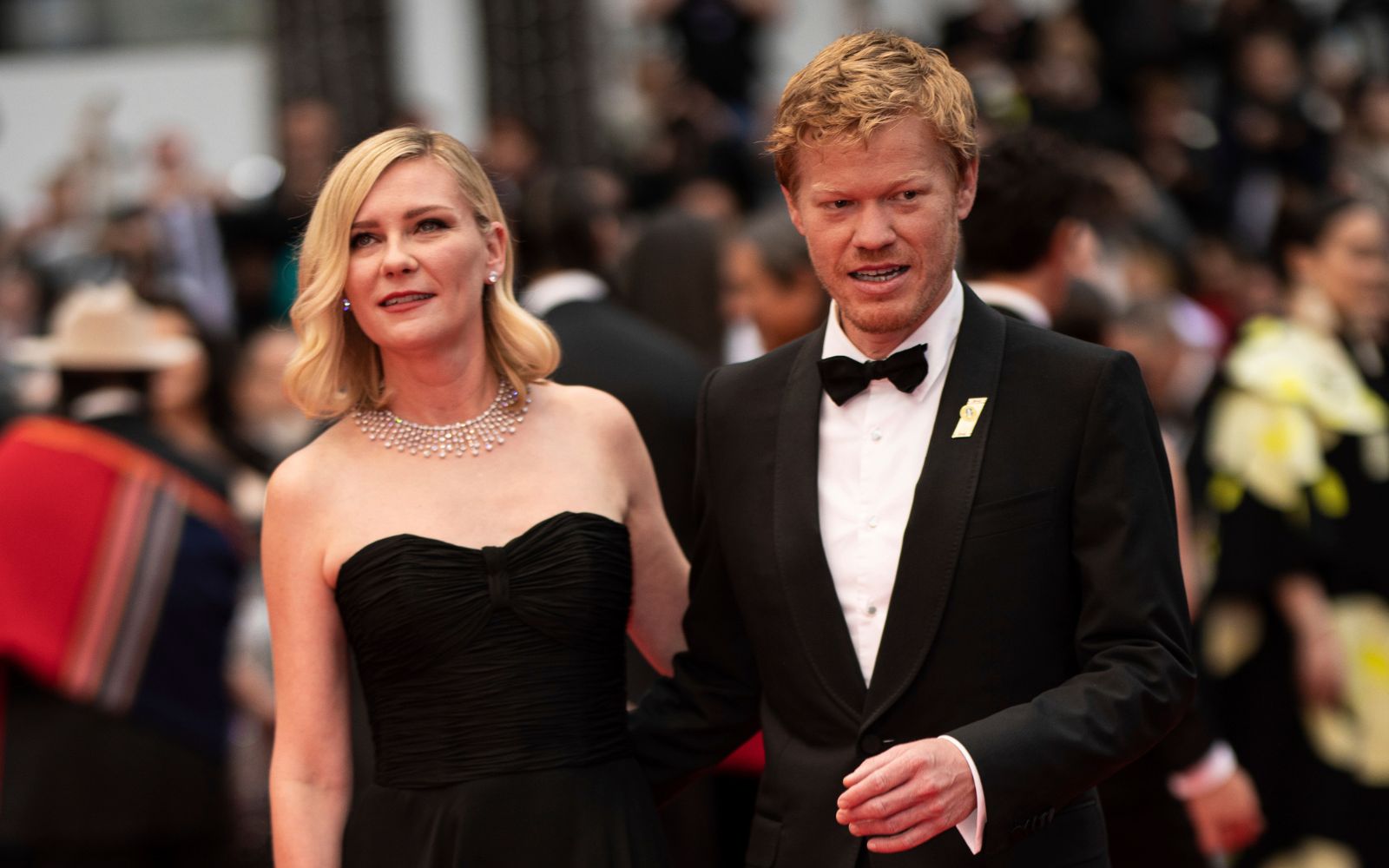 'CIVIL WAR' WITH KIRSTEN DUNST, NICK OFFERMAN, AND JESSE PLEMONS ...