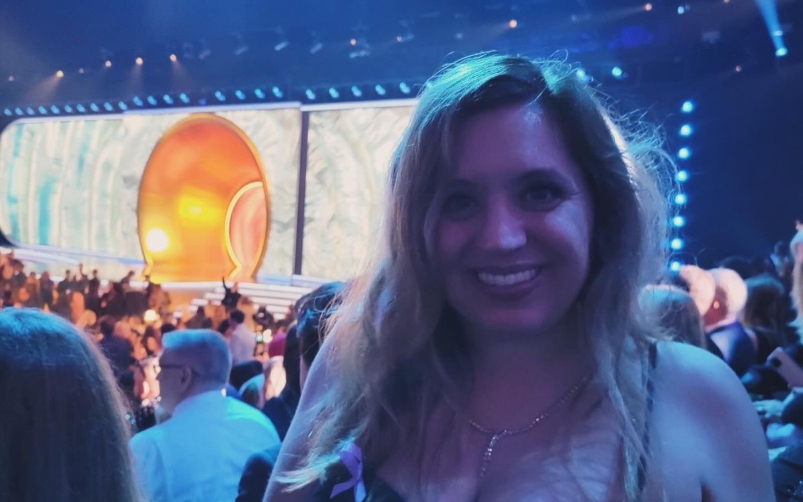 KATELYN FROM SUN PRAIRIE WENT TO THE GRAMMYS AND SAT NEXT TO TAYLOR ...