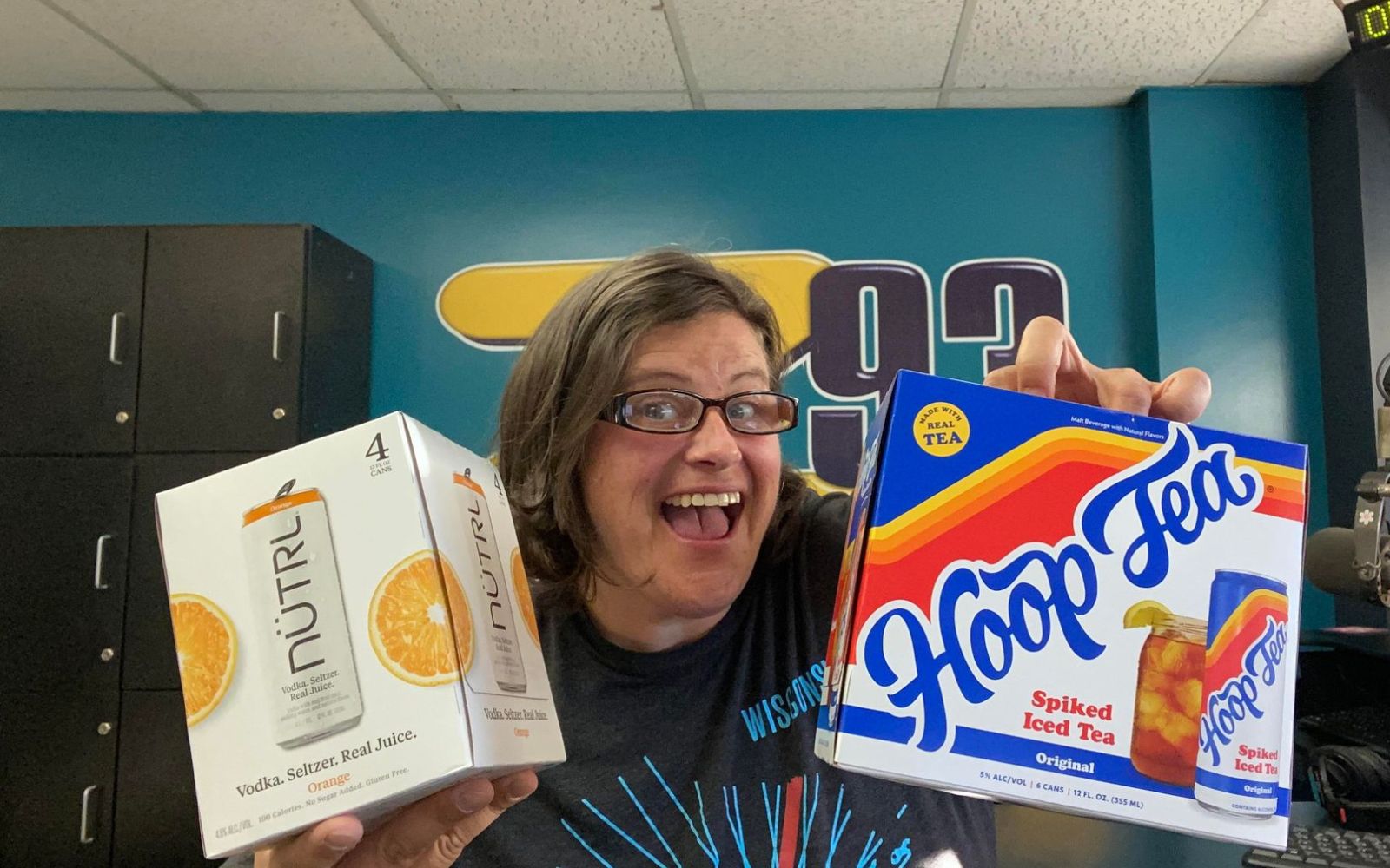 TALKING DOG, PLUTO, IS BACK WITH MORE GREAT ADVICE! - Z93