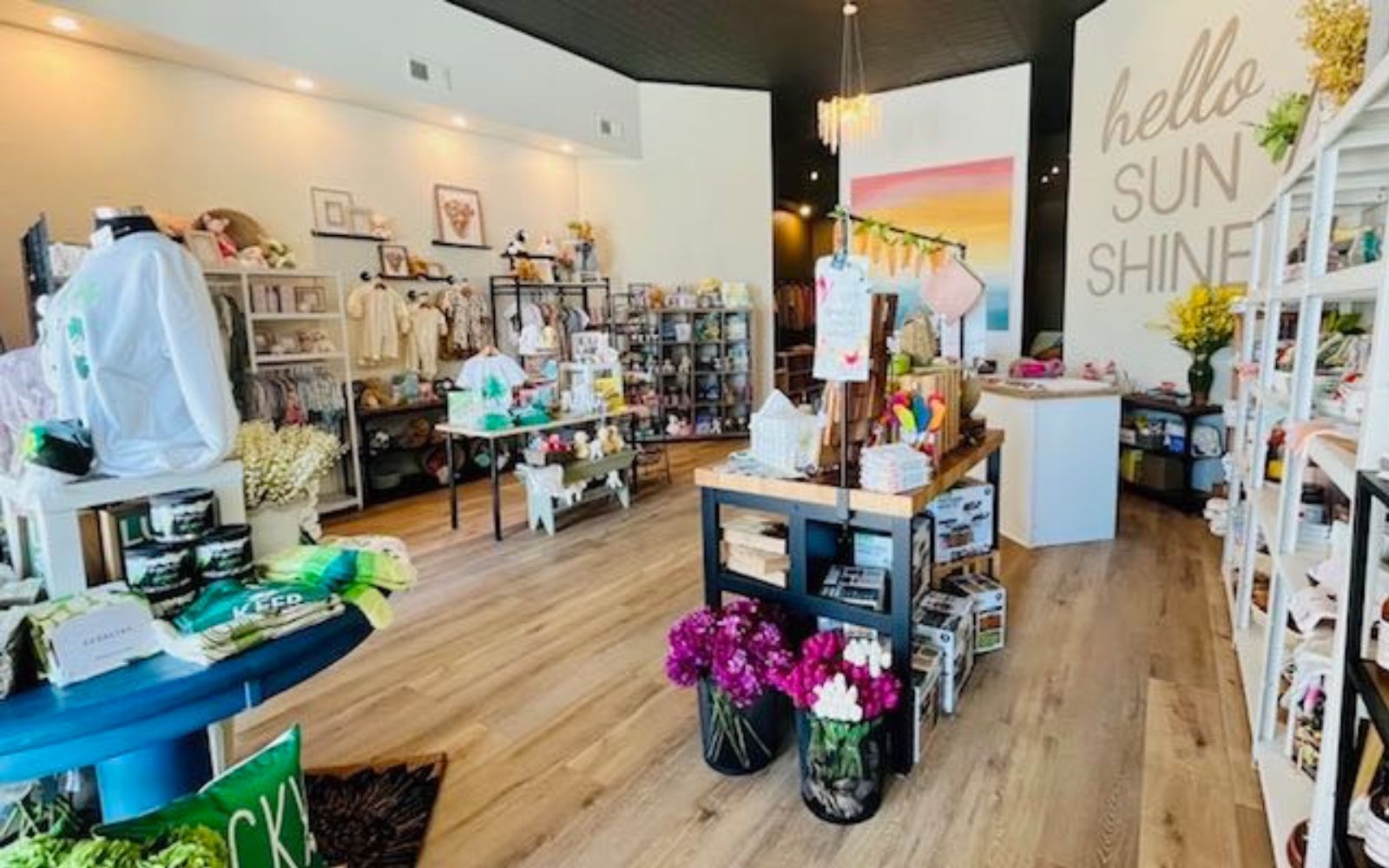 HELLO SUNSHINE - Z93