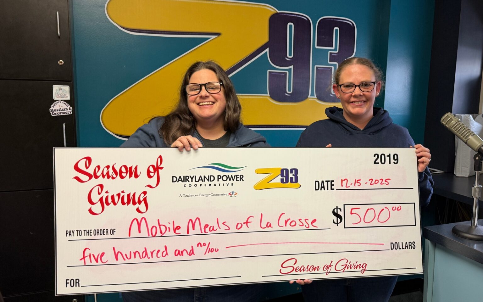 TOYS FOR TOTS - HEAR HOW TO DONATE AND HOW TO APPLY - Z93